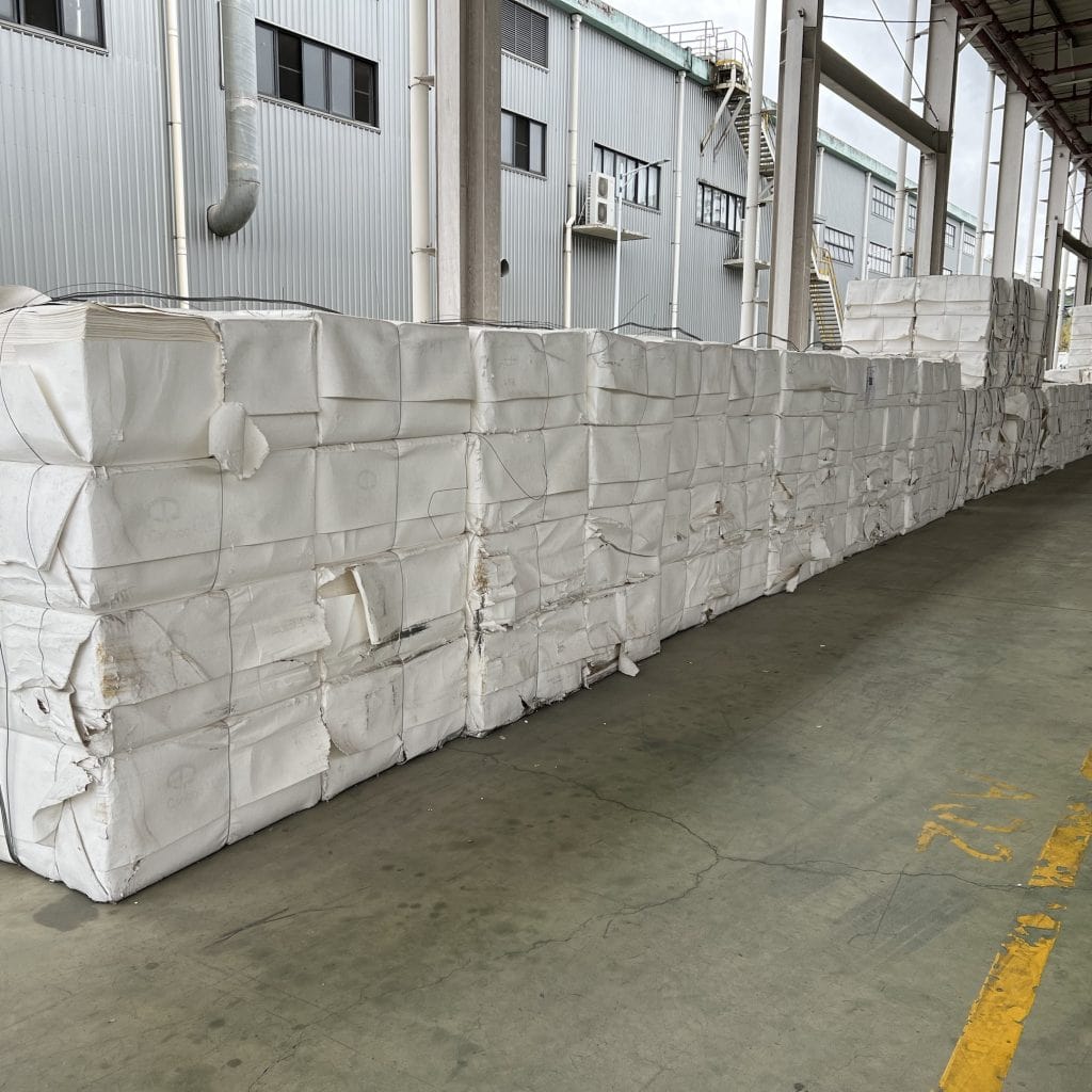 How Does The Tissue Jumbo Roll Made Of The Virgin Wood Pulp Board?