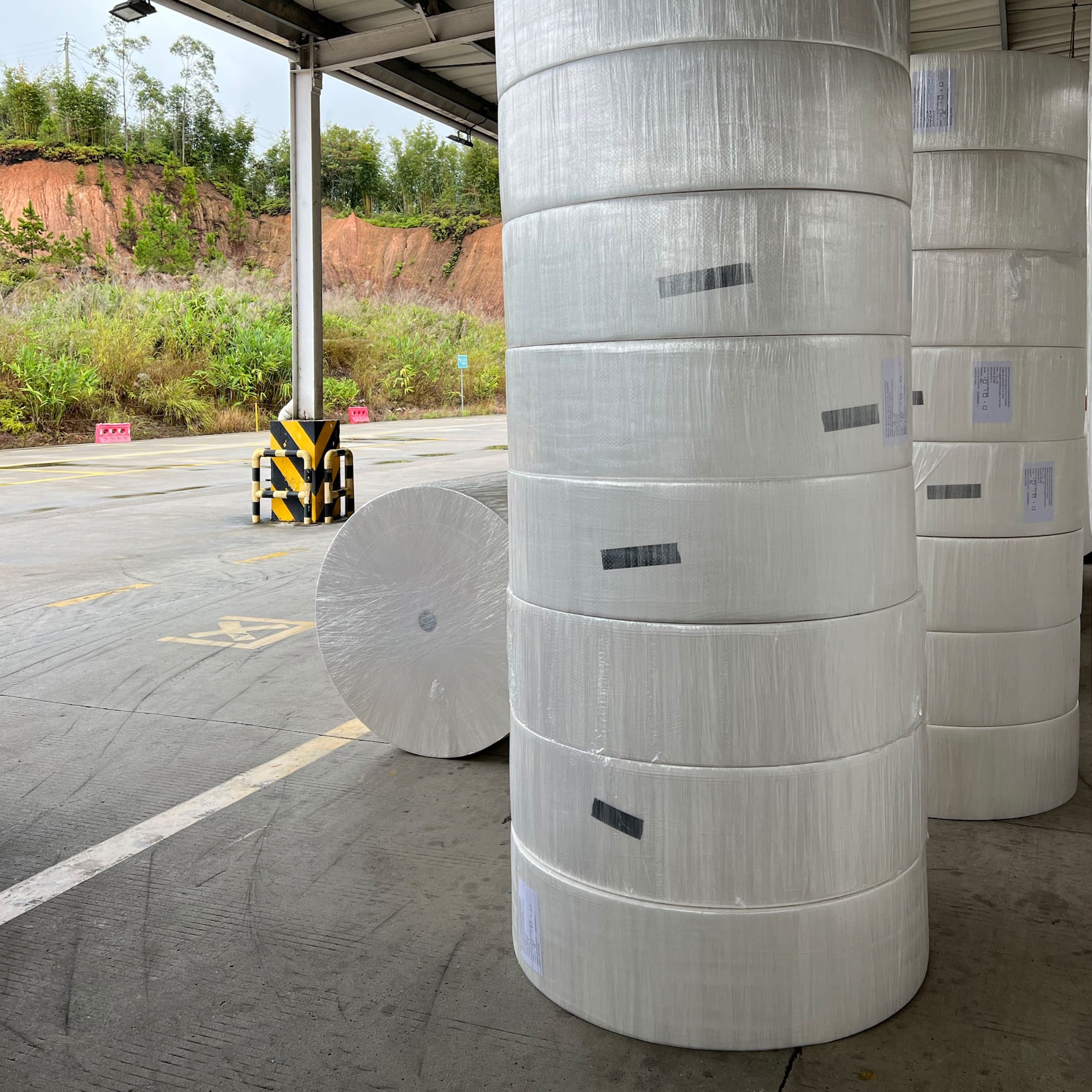 Tissue Paper Jumbo Parent Rolls Manufacturer Supplier