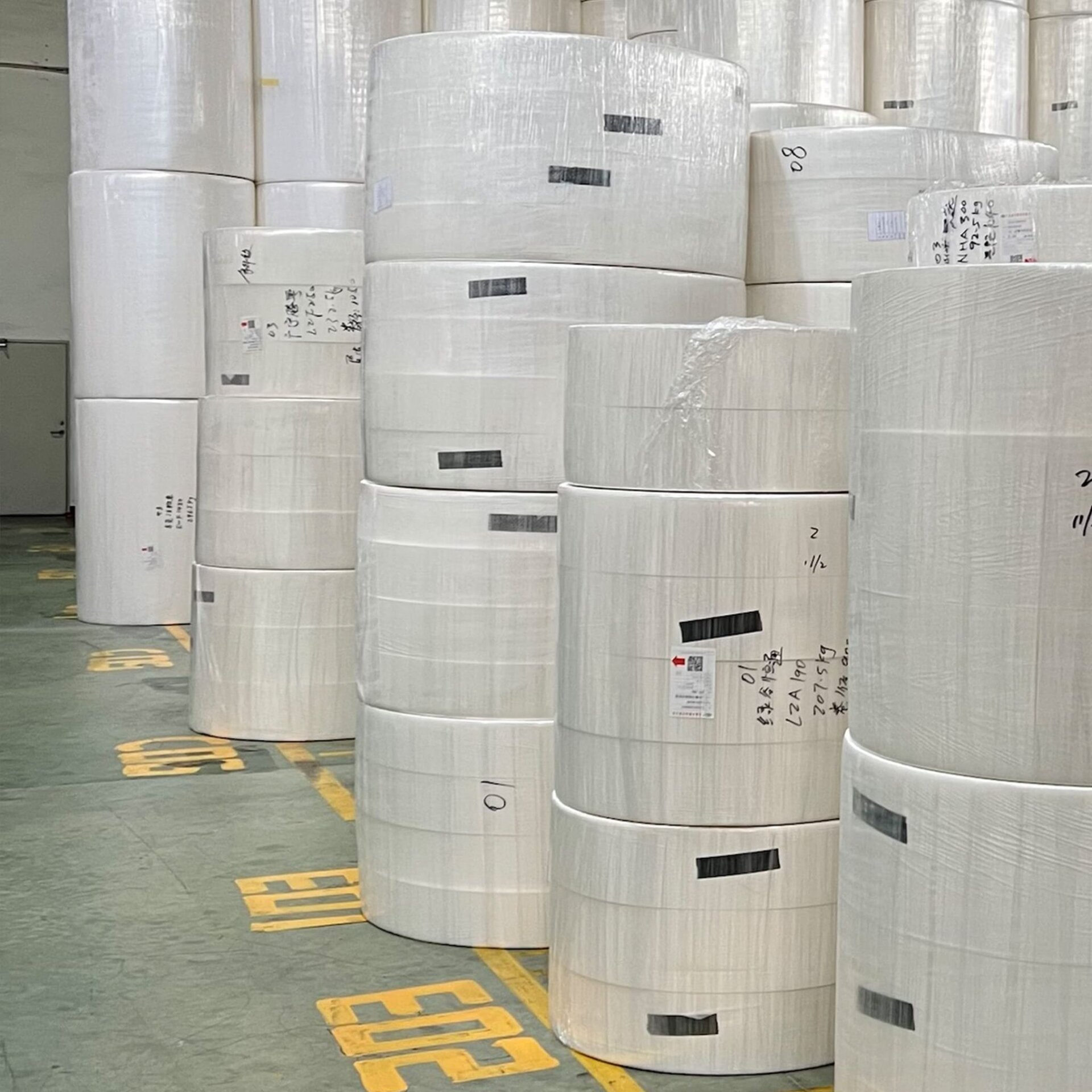 Tissue Paper Jumbo/Parent Rolls Manufacturer Supplier